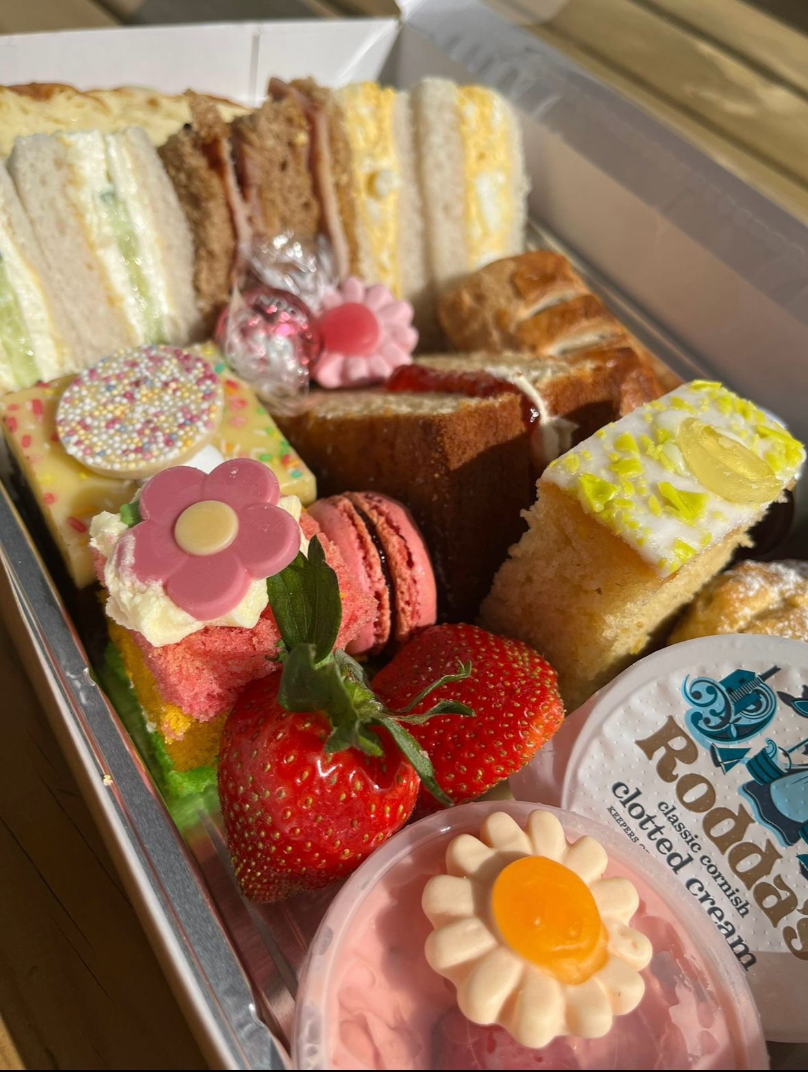 Mothers Day Afternoon Tea | The Bush Inn Herefordshire